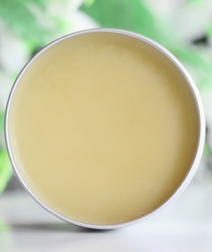 DIY Hair Pomade | Whole Elise